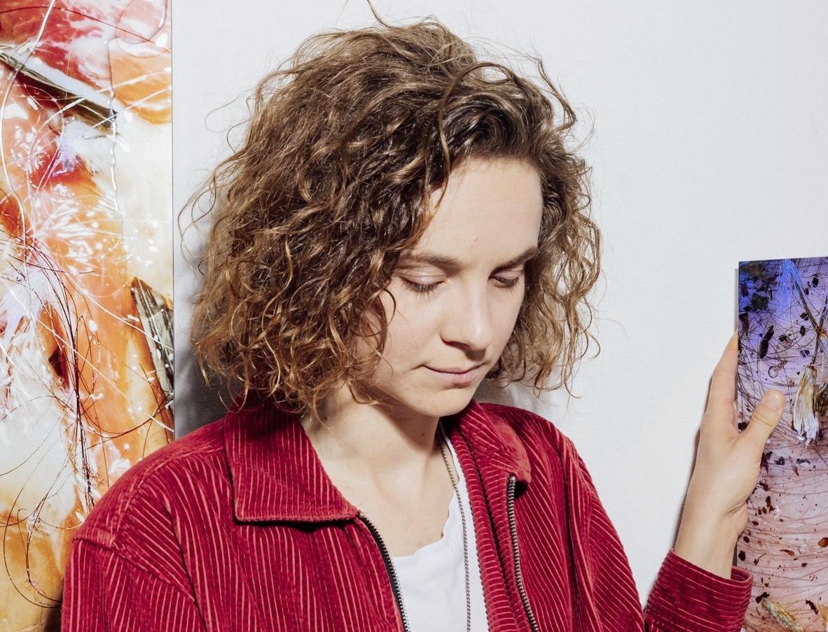 Julie Folly darf nach Berlin ins Atelier des Kantons - Freiburger ...