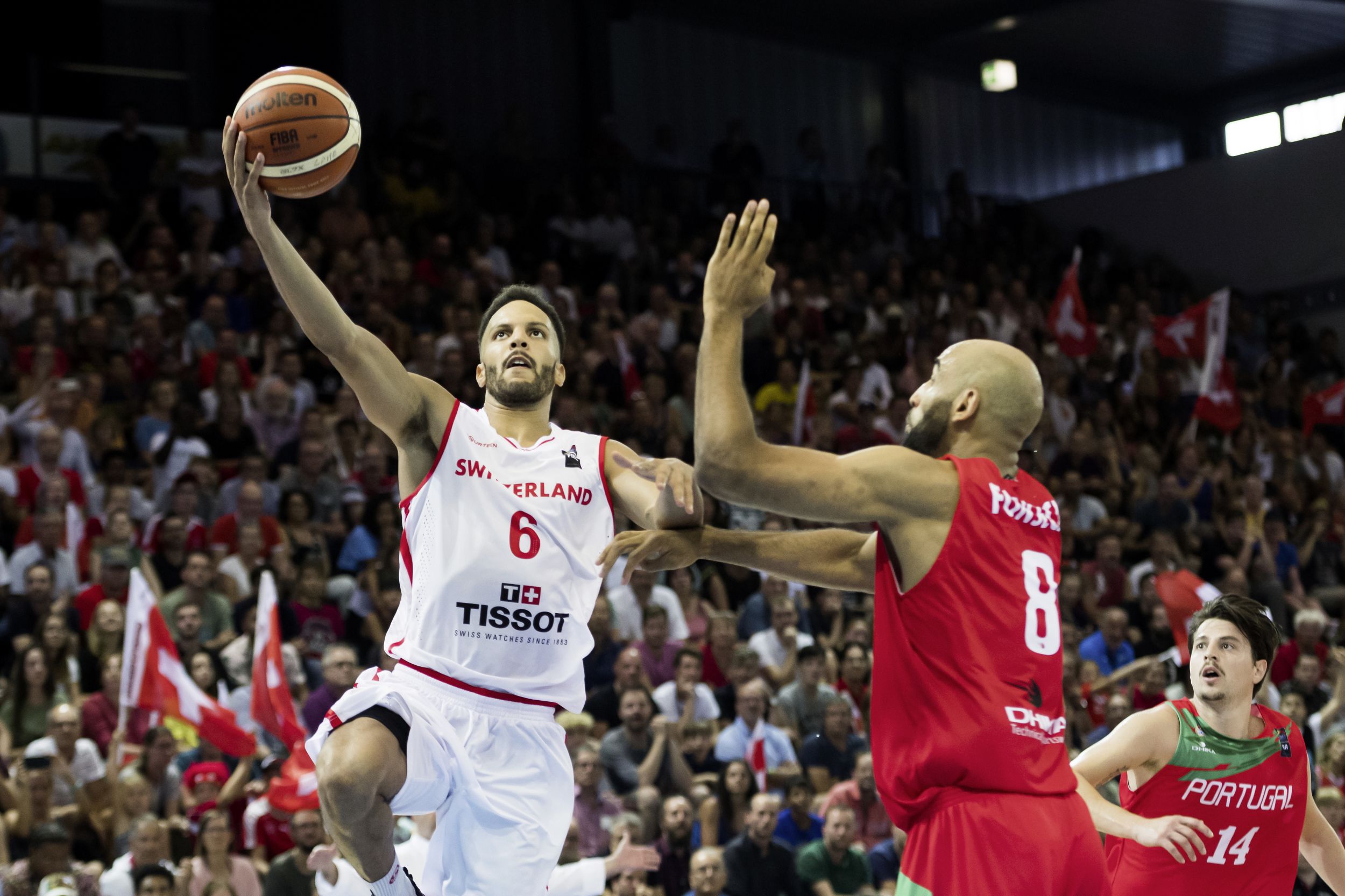 Jonathan Kazadi kehrt zu Olympic zurück - Freiburger Nachrichten