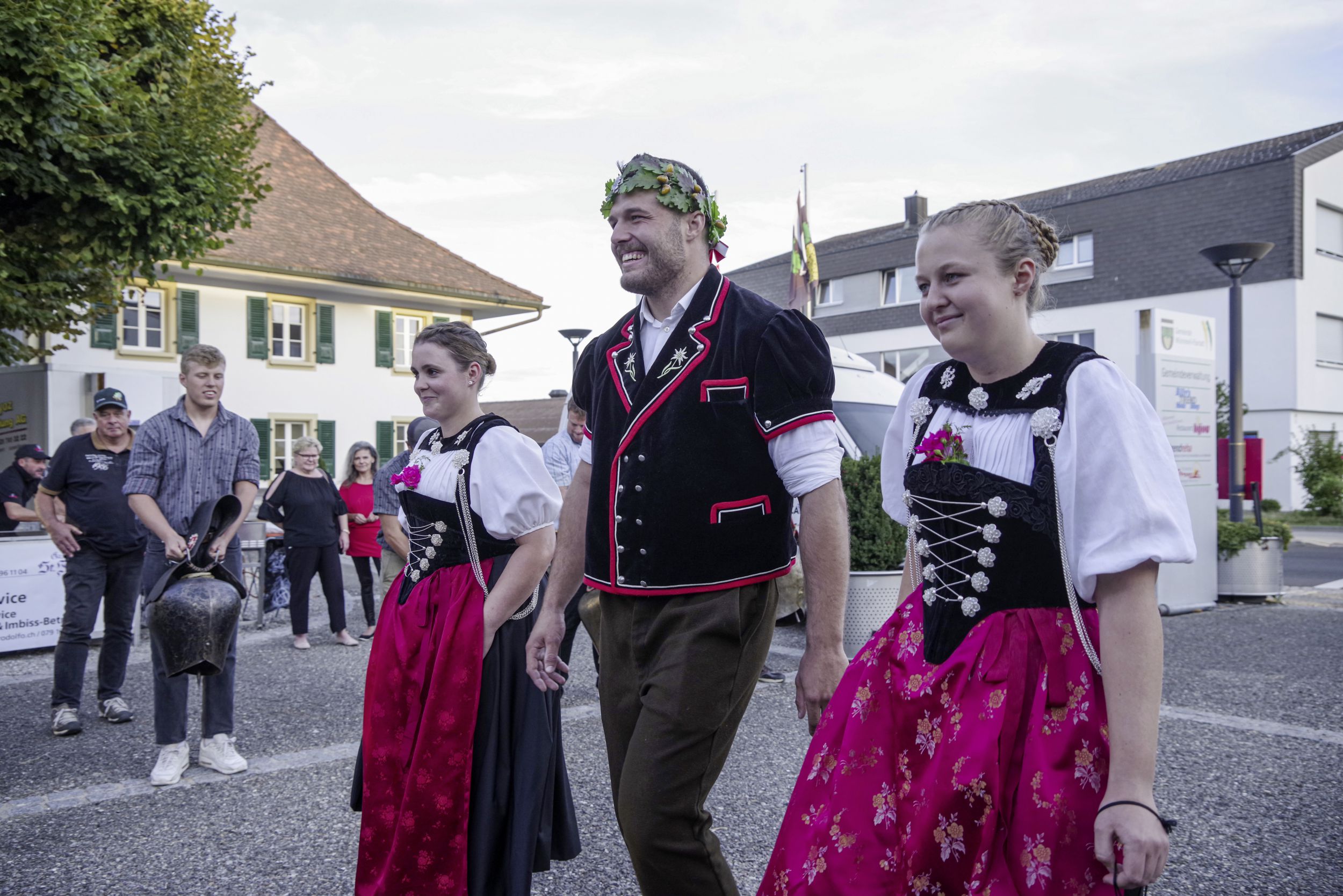 Bildergalerie: Michael Wiget in Wünnewil geehrt - Freiburger Nachrichten