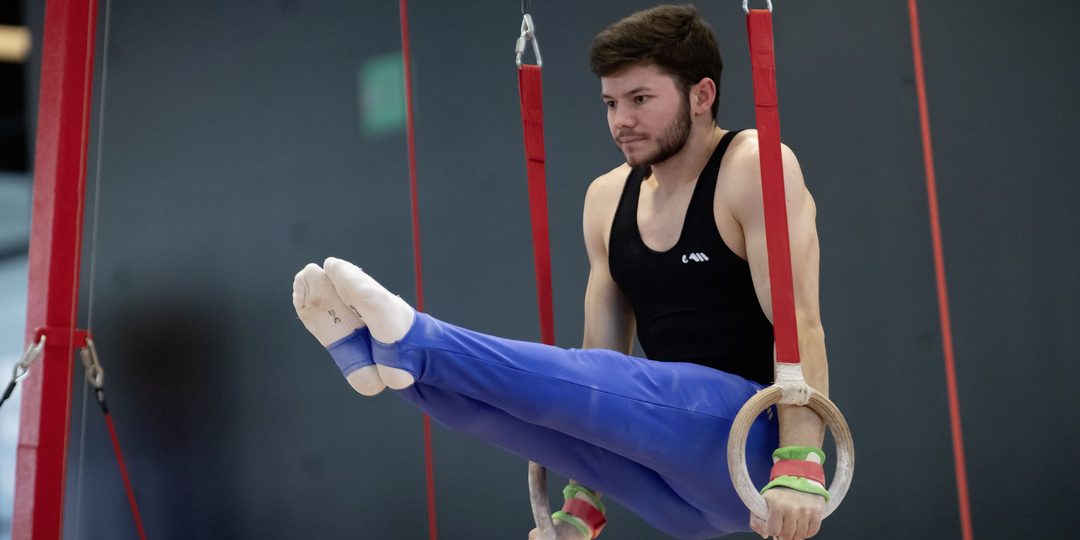 Kolly und Egger gewinnen an der Kunstturn-FM die Silbermedaille - Freiburger Nachrichten