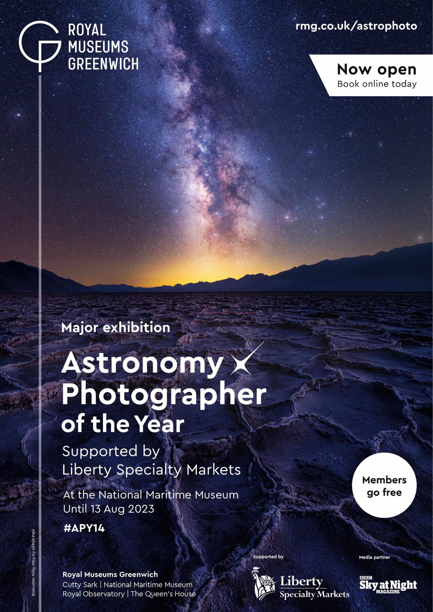 Magazine Astronomy 2022bdf
